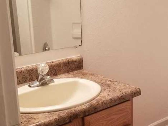 557 W. Thurber Rd. 2 Bedroom Apartment for Rent at 557 W Thurber Rd, Tucson, AZ 85705