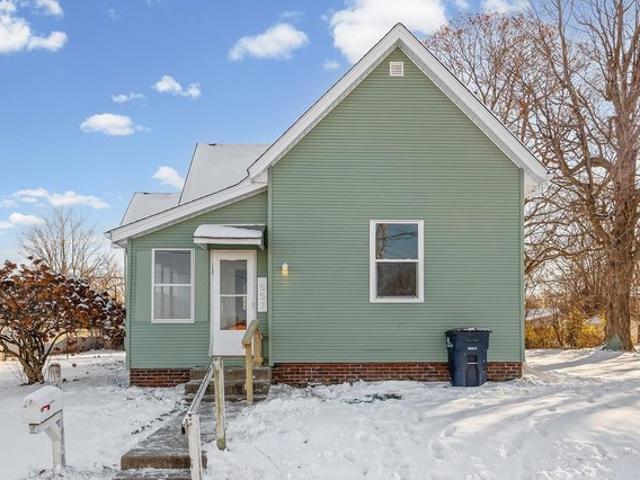 557 W Green St, Frankfort, IN 46041