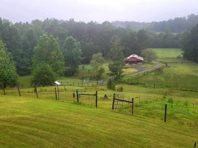 557 Waterford Lane