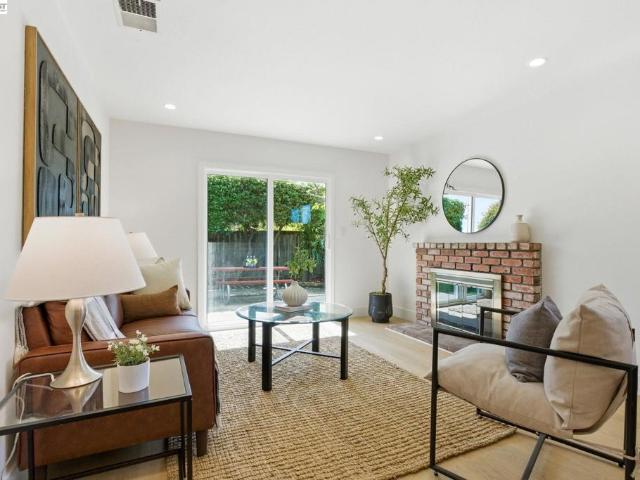 5584 Tilden Pl