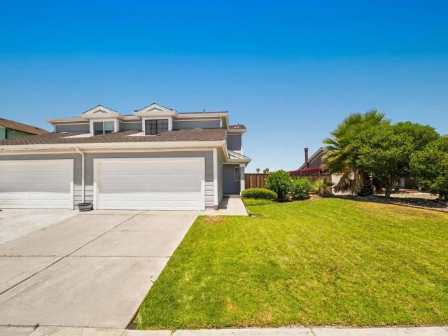 5585 Marlin Dr