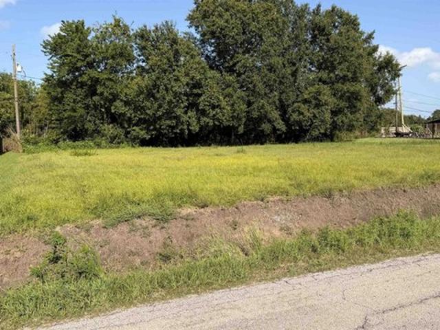 5585 and 5575 Theresa St, Beaumont, TX 77705