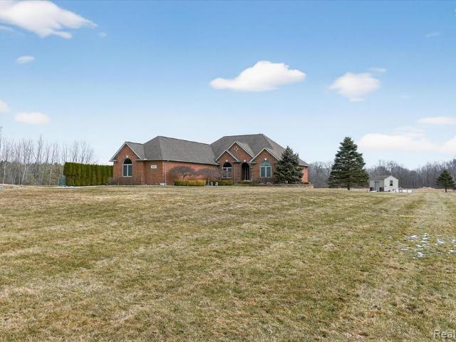 5585 Leah Lane