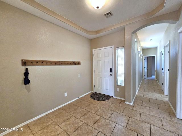5585 los capanos drive