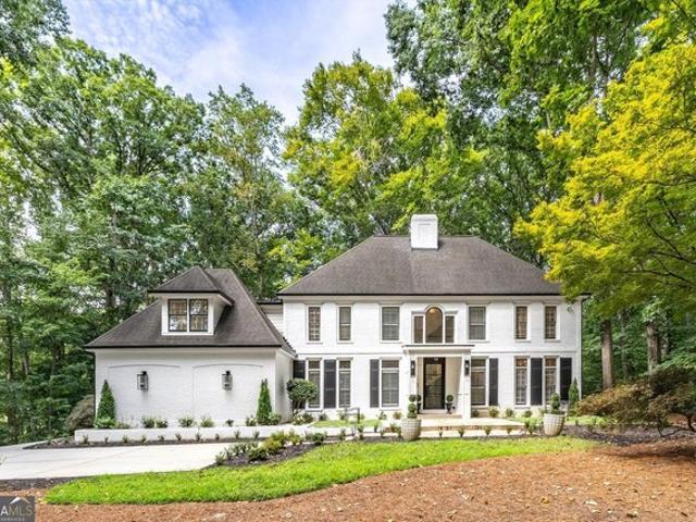 5585 Silver Ridge Dr, Smoke Rise, GA 30087