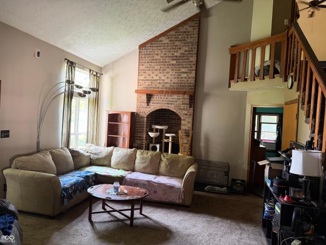 5586 W Beechwood Lane