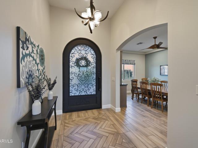 5586 W ROCK Court