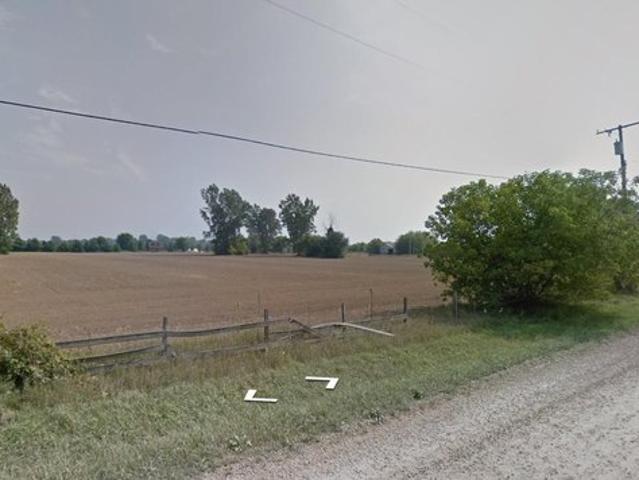 55875 Burdon Rd, Chesterfield, MI 48047