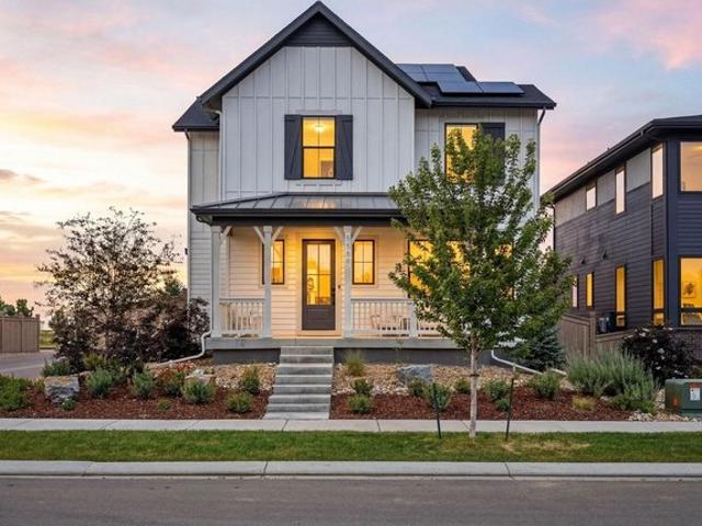5588 Cottontail Dr, Longmont, CO 80503