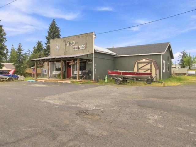 5588 Highway 8 E