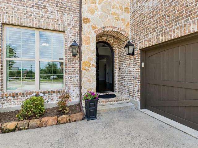 5588 Highflyer Hills Trail