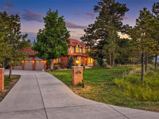 5588 Ponderosa Drive