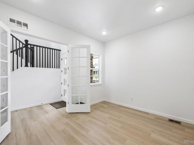 5588 Tamarack Avenue