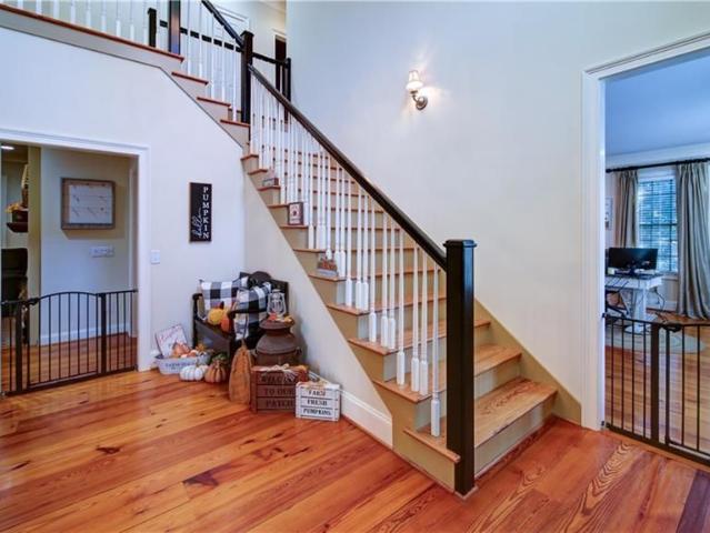 5580 Point West Drive, Oakwood, US, GA
