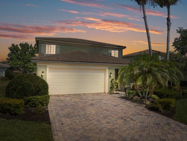 5580 45th Ave, Vero Beach, FL 32967