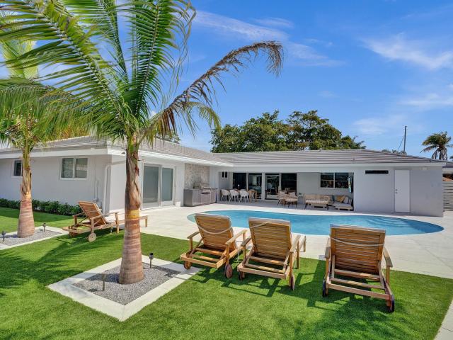 5581 NE 31st Ave, Fort Lauderdale, FL 33308 | MLS #B26014