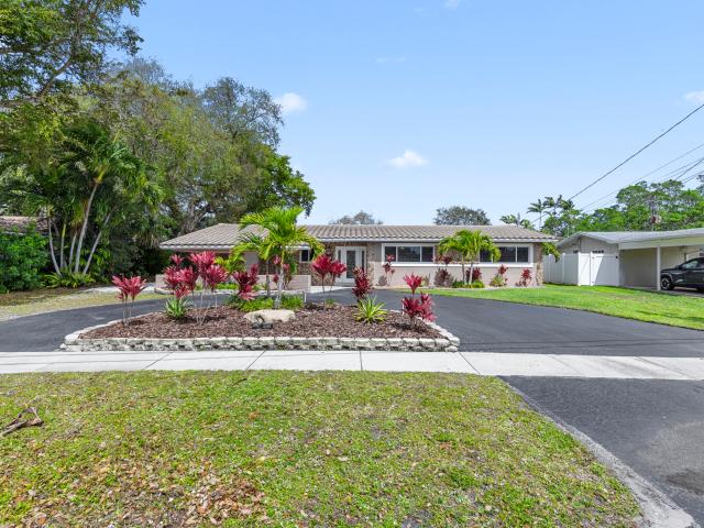 5581 SW 13th St, Plantation, FL 33317 | MLS #B26000 | Compass