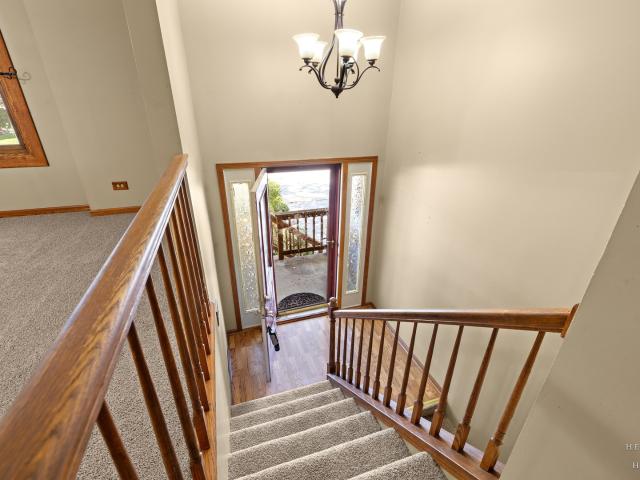 558 Barbary Lane