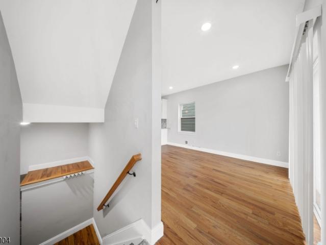 558 Broadway