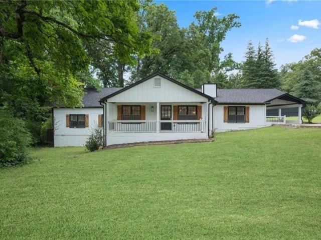 558 Buchanan Hwy, Dallas, GA 30157