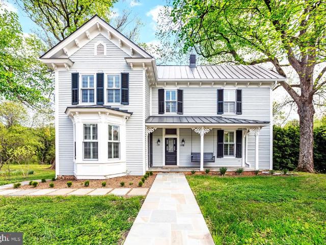558 Gay Street