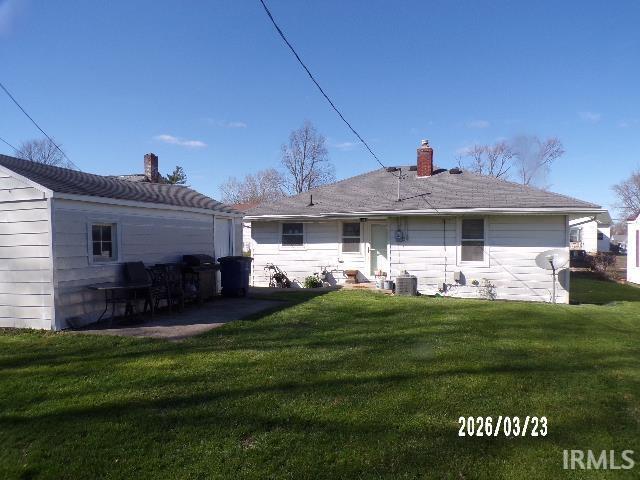 558 E Swayzee Street