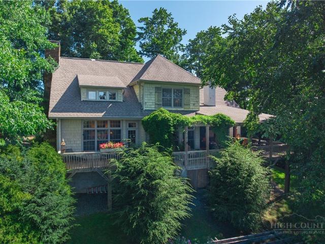 558 Husky Mountain Road