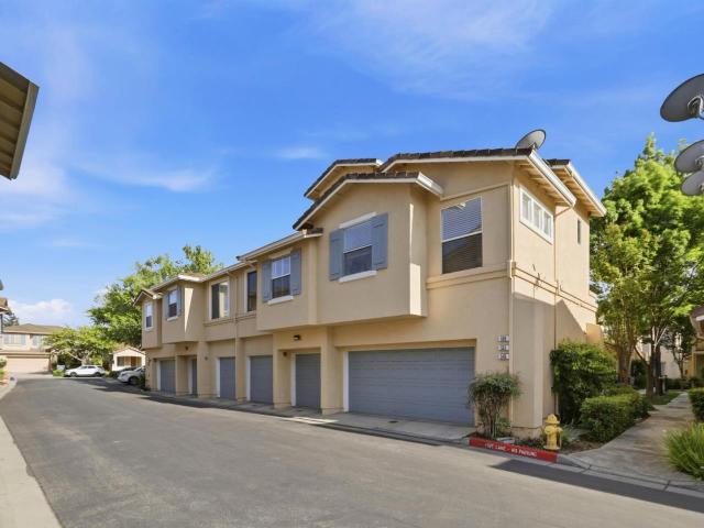 558 Manhattan Pl, San Jose, CA 95136 | MLS #ML82043