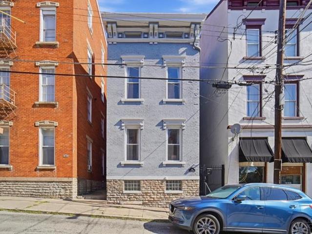 558 Milton St, Cincinnati, OH 45202