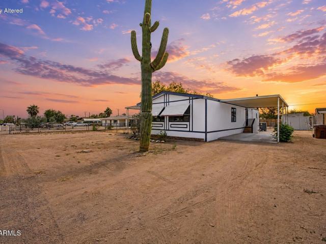 558 s desert view drive