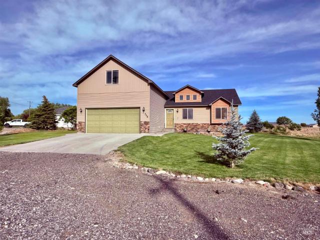 558 Smokey Mountain Drive