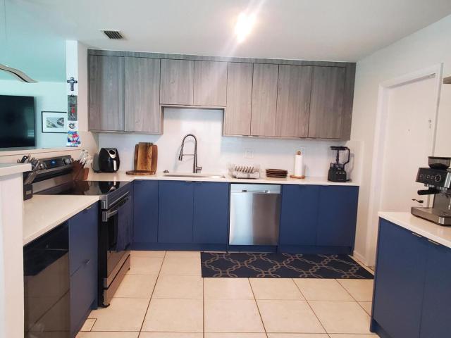 558 SE 27th Ter, Unit 558, Boynton Beach, FL 33435 | MLS #B26004