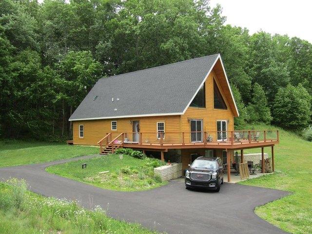 558 Station Rd, Lawrenceville, PA 16929