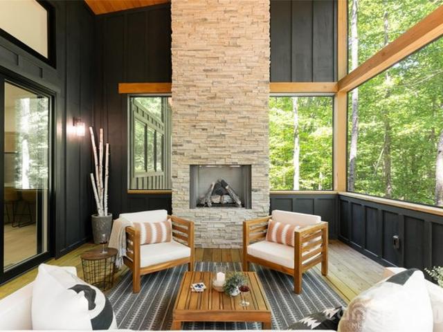 558 Poplar Crest Dr, Pisgah Forest, NC 28768