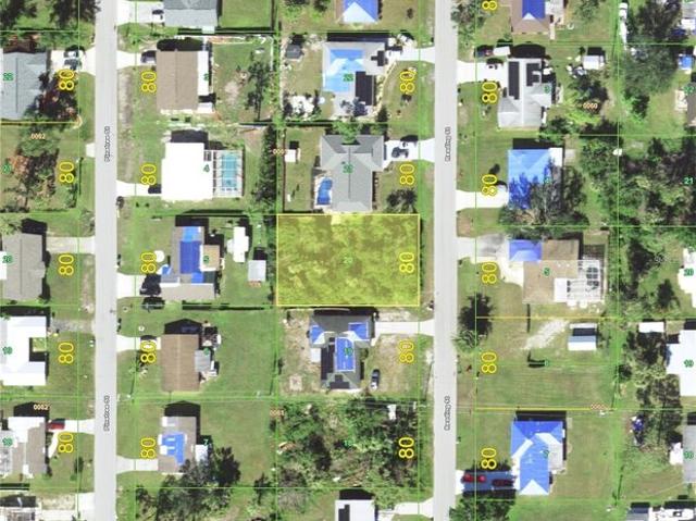 558 Reading St NW, Port Charlotte, FL 33952