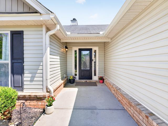 558 River Mist Circle