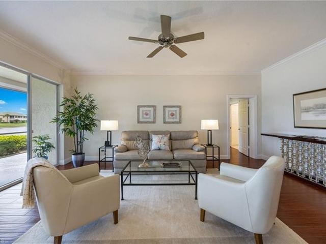 558 Vintage Reserve Ln Unit 19A, Naples, FL 34119