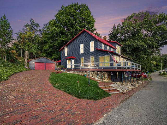 55945 Inn D Inn Drive