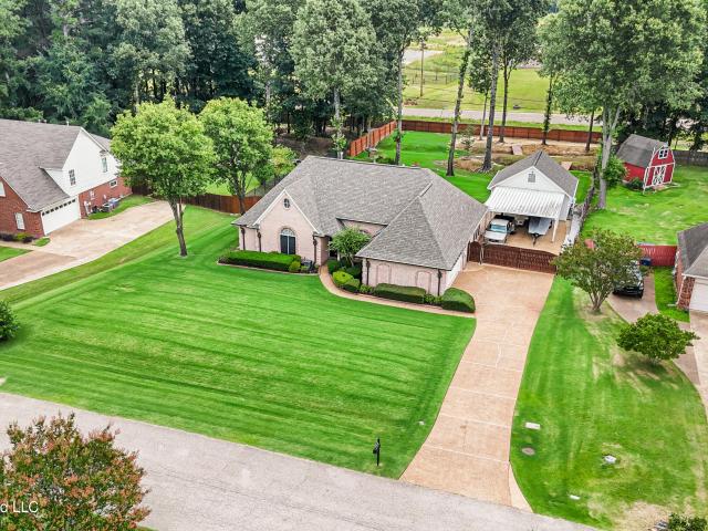 5594 Marlin Place