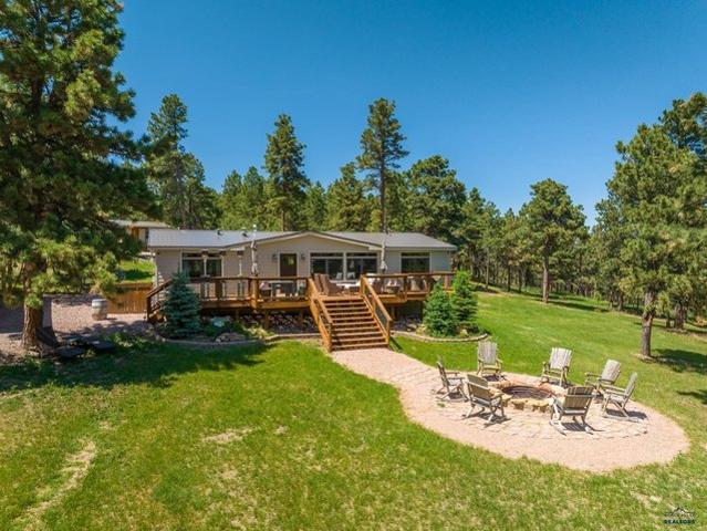 5594 Meadow Retreat Dr, Piedmont, SD 57769