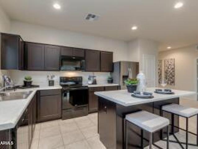5594 E Cinder Lane