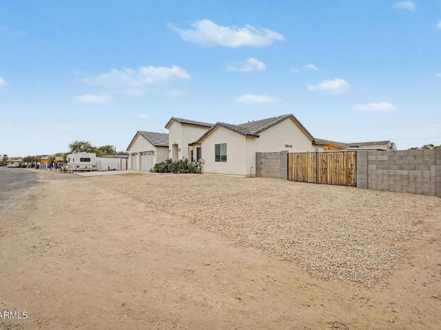 5594 e santa rita drive