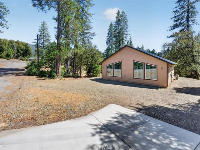 5594 Red Ibis Court