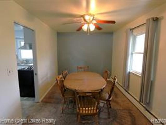 5595 Noreen Drive