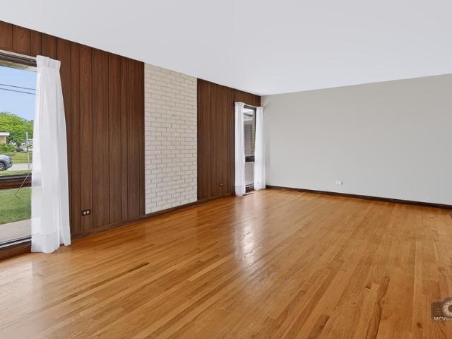 5595 th Street