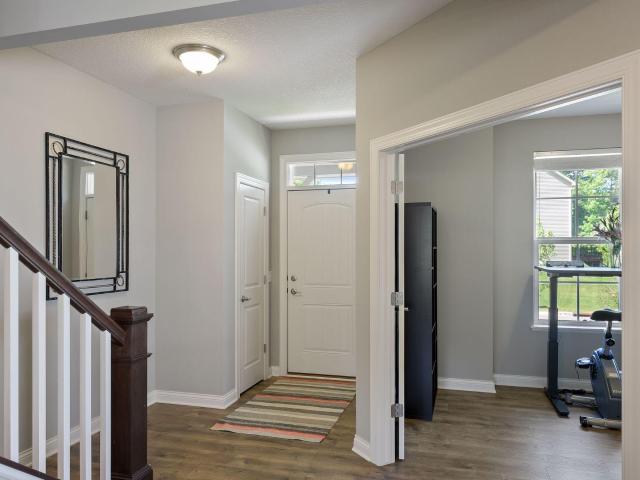 5596 Orchard Cove