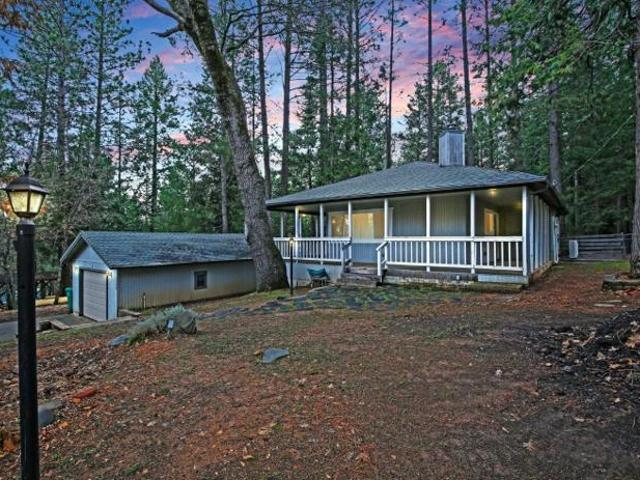 5597 Sierra Springs Dr, Pollock Pines, CA 95726