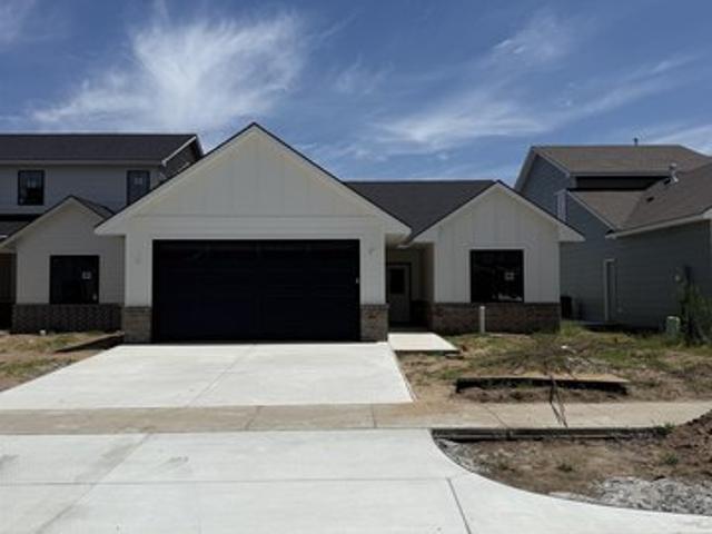 5598 Wandering Way, Maize, KS 67101