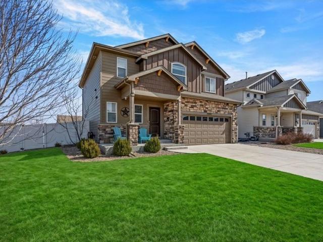 5599 Clarence Dr, Windsor, CO 80550