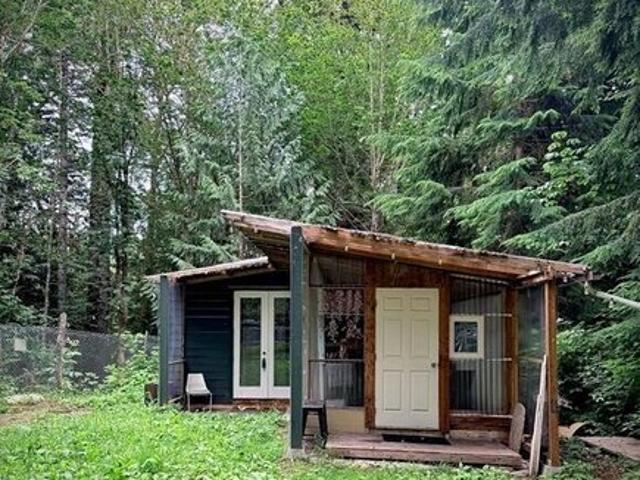 55901 th Ave E, Ashford, WA 98304
